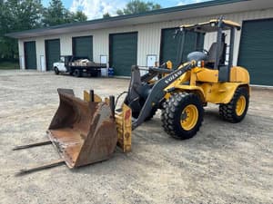 SOLD - 2011 Volvo L35B Lot No. 6003 Construction with --- Hrs | Tractor ...