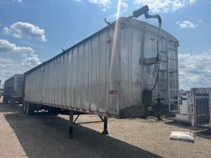 SOLD - 2011 Western Commdity Express Stock No. 48612 Ag Trailers with ...