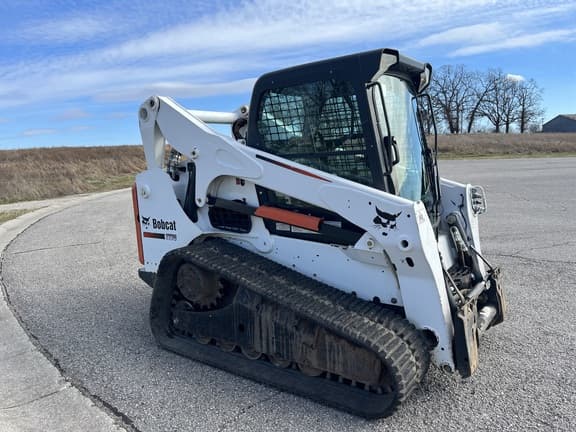 SOLD - 2012 Bobcat T770 Construction Compact Track Loaders | Tractor Zoom