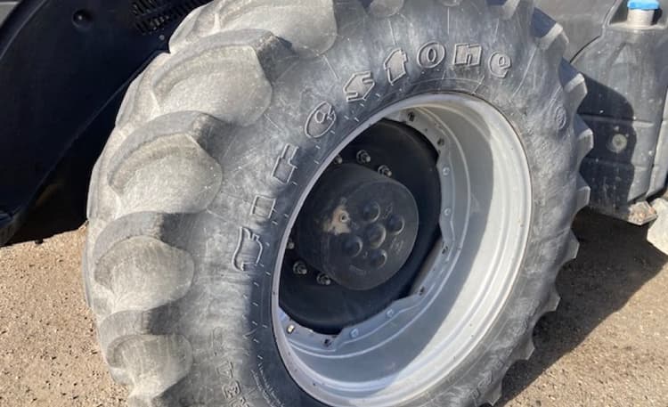 Case IH Magnum 260 Tractors 175 to 299 HP for Sale | Tractor Zoom