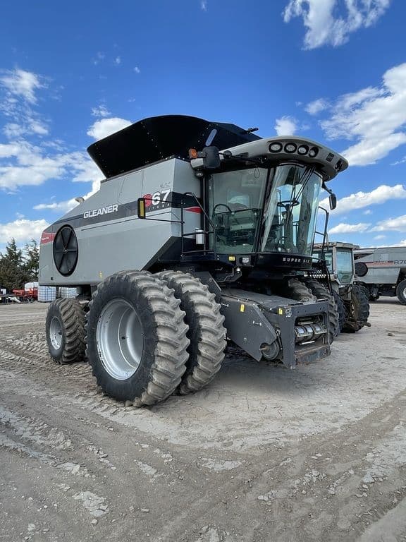 2012 Gleaner S67 Combines Class 6 for Sale | Tractor Zoom