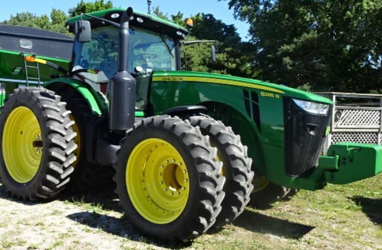 SOLD - 2012 John Deere 8285R Tractors 175 to 299 HP | Tractor Zoom