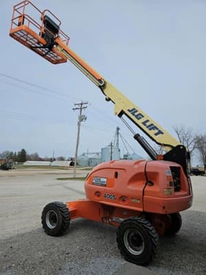 SOLD - 2012 JLG 400S Lot No. 1173 Construction with 2,347 Hrs | Tractor ...