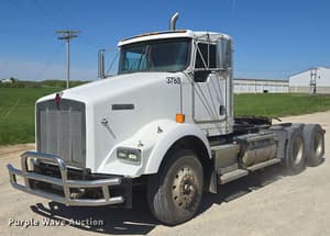 SOLD - 2012 Kenworth T800 Lot No. EM7268 Other Equipment with 742,006 ...