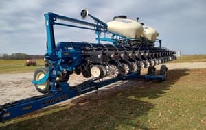 SOLD - 2012 Kinze 3600 Lot No. 114 Planting with --- Rows | Tractor Zoom