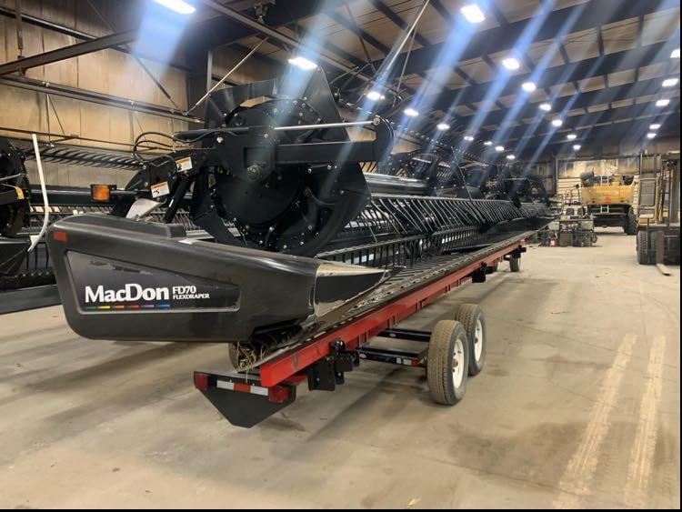 2012 MacDon FD70 Harvesting Headers - Platform for Sale | Tractor Zoom