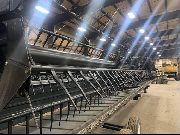 2012 MacDon FD70 Harvesting Headers - Platform for Sale | Tractor Zoom