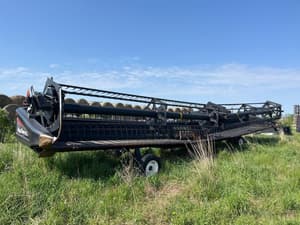 SOLD - 2012 MacDon FD70 Lot No. 171 Harvesting with 40 ft | Tractor Zoom