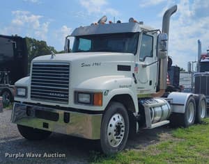 SOLD - 2012 Mack CHU613 Other Equipment with 585,207 mi | Tractor Zoom