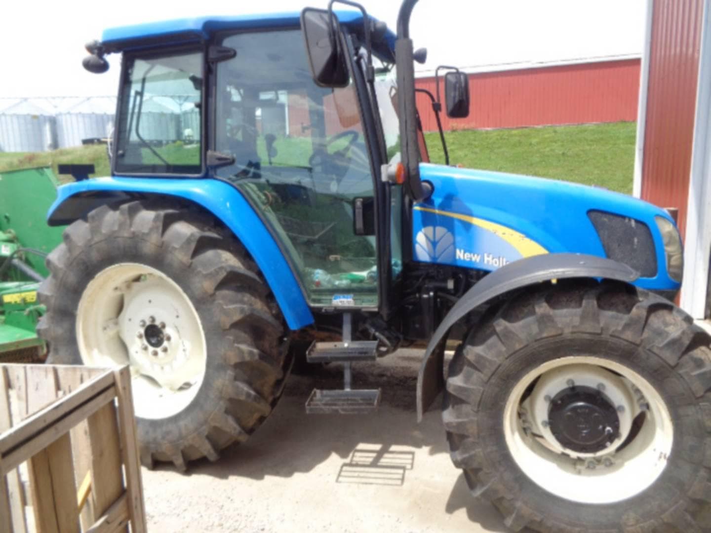2012 New Holland T5060 Tractors 100 to 174 HP for Sale | Tractor Zoom