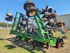 SOLD - 2012 Unverferth 430 RIPPER BEDDER Stock No. J688412 Tillage with ...