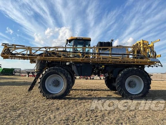 2013 RoGator RG1100 Chemical Applicators Sprayers - Self Propelled for ...