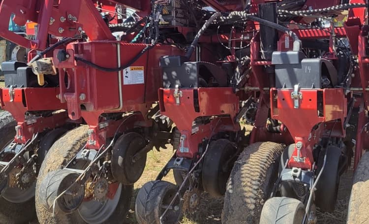 2013 Case IH 1250 Planting Planters for Sale | Tractor Zoom