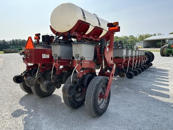 2013 Case IH 1250 Planting Planters for Sale | Tractor Zoom