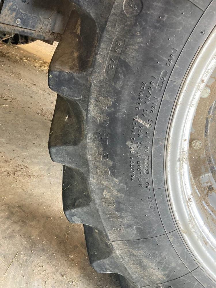 2013 Case IH Magnum 260 Tractors 175 to 299 HP for Sale | Tractor Zoom