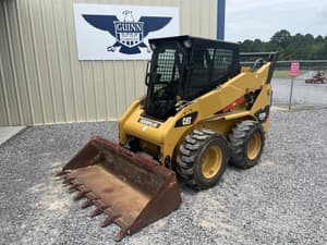 SOLD - 2013 Caterpillar 242B3 Lot No. 14923 Construction with 690 Hrs ...