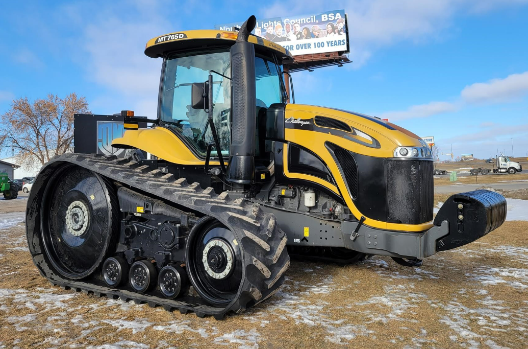 2013 Challenger MT765D Tractors 300 to 424 HP for Sale | Tractor Zoom