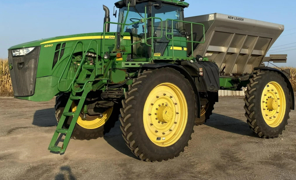 SOLD - 2013 John Deere 4940 Chemical Applicators | Tractor Zoom