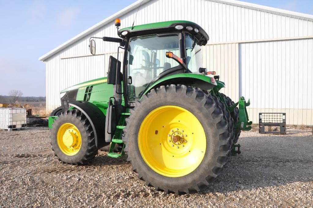 2013 John Deere 7230R Tractors 175 to 299 HP for Sale | Tractor Zoom