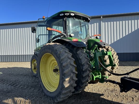 2013 John Deere 8260R Tractors 175 to 299 HP for Sale | Tractor Zoom
