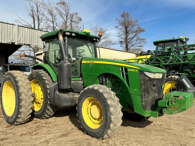 2013 John Deere 8285R Tractors 175 to 299 HP for Sale | Tractor Zoom