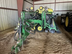 SOLD - 2013 John Deere DB60 Stock No. 78908 Planting with 24 Rows ...