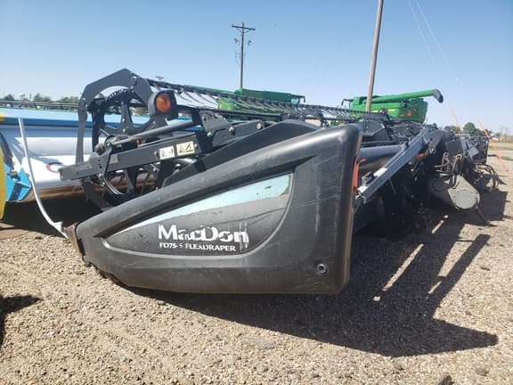 2013 MacDon FD75S Harvesting Headers - Platform for Sale | Tractor Zoom