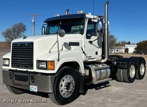 SOLD - 2013 Mack 600 Lot No. ER8445 Other Equipment with 442,794 mi ...