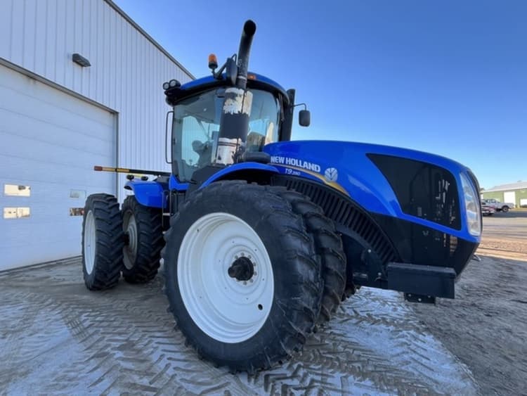 2013 New Holland T9.390 Tractors 300 to 424 HP for Sale | Tractor Zoom