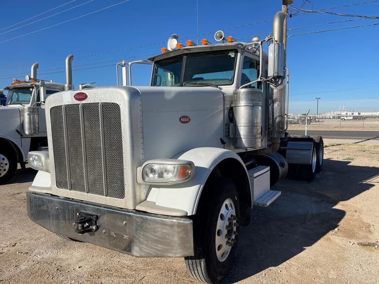 2013 Peterbilt 388 Other Equipment Trucks for Sale | Tractor Zoom