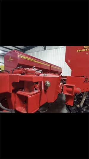 SOLD - 2013 SUNFLOWER 9435-30 Stock No. 215907883 Planting with 40 ft ...