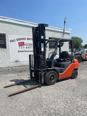 SOLD - 2013 Toyota 8FGU25 Lot No. 311 Construction with 4,767 Hrs ...