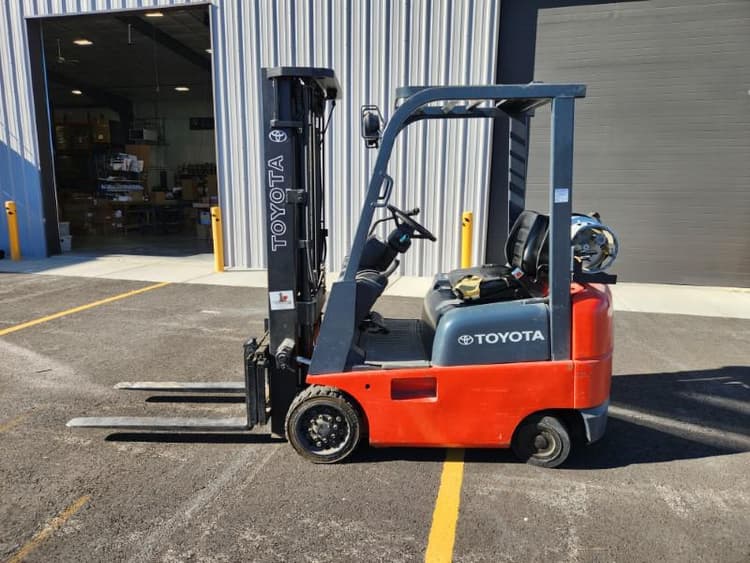 2013 Toyota 7FBEU20 Construction Forklifts for Sale | Tractor Zoom