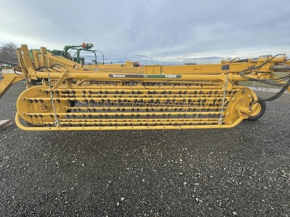 2013 Vermeer R2800 Hay and Forage Hay - Rakes/Tedders for Sale ...