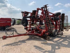 SOLD - 2014 Case IH 335VT Tillage Stock No. 200075 | Tractor Zoom