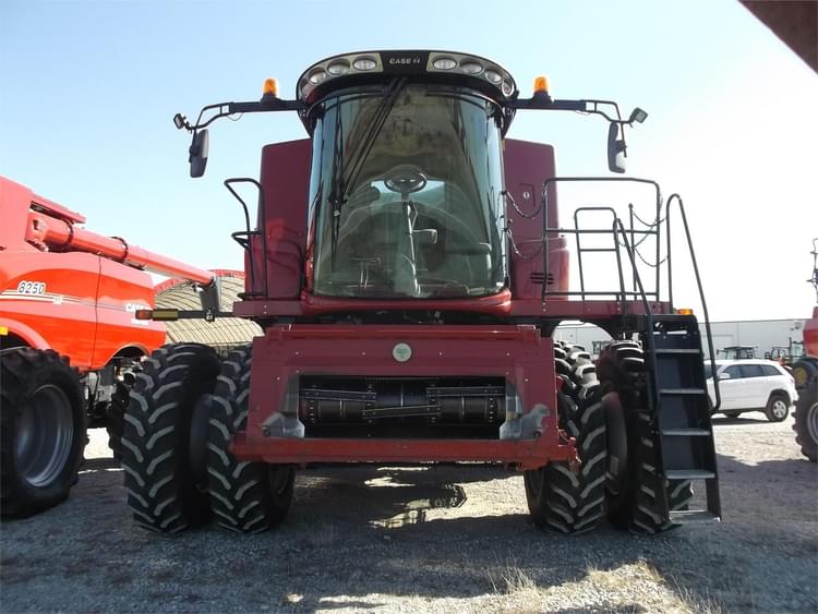 2014 Case IH 7230 Combines Class 7 for Sale | Tractor Zoom
