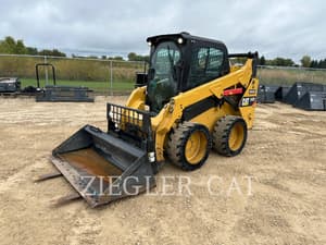 SOLD - 2014 Caterpillar 242D Stock No. EQ0106529 Construction with 1,670 Hrs | Tractor Zoom