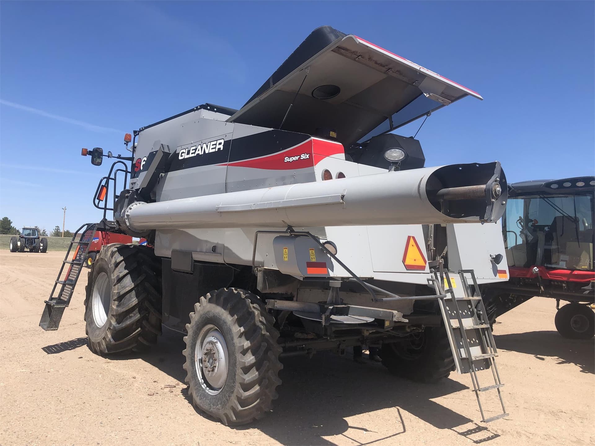 2014 Gleaner S67 Combines Class 6 for Sale | Tractor Zoom