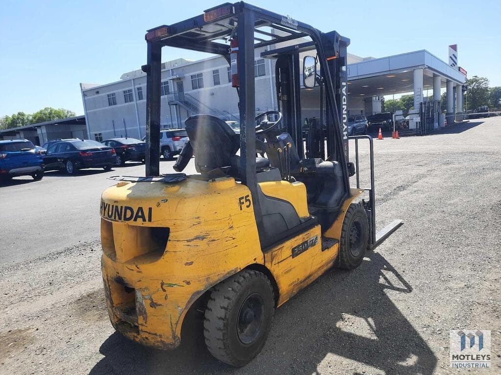 2014 Hyundai 25D-7E Construction Forklifts for Sale | Tractor Zoom
