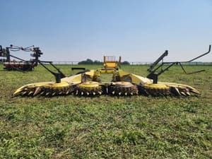 2014 John Deere 770 Lot No. 2243 Harvesting For Sale with 10 Rows ...