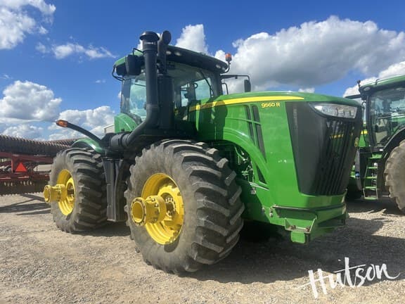 SOLD - 2014 John Deere 9560R Tractors 425 or more HP | Tractor Zoom