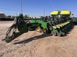 SOLD - 2014 John Deere DB60 Stock No. 242083 Planting with --- Rows ...