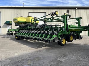 SOLD - 2014 John Deere DB60 Stock No. 01705612 RH2 Planting with 36 ...