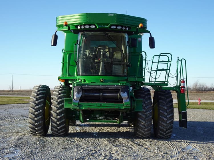 2014 John Deere S660 Combines Class 6 for Sale | Tractor Zoom