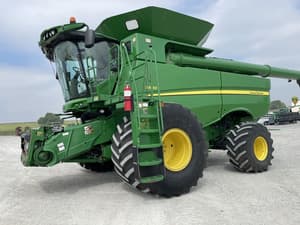 SOLD - 2014 John Deere S680 Stock No. 87236 Combines with 2,964 Hrs ...
