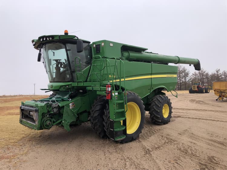 2014 John Deere S680 Combines Class 8 for Sale | Tractor Zoom