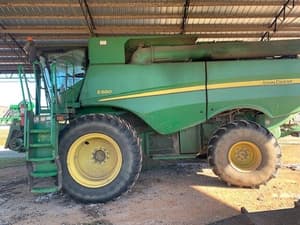 SOLD - 2014 John Deere S680 Stock No. 1034140 Combines with 3,099 Hrs ...