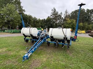 SOLD - 2014 Kinze 3000 Stock No. 567249 Planting with 6 Rows | Tractor Zoom