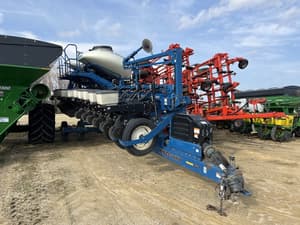 SOLD - 2014 Kinze 3660 Stock No. 521929 Planting with 16 Rows | Tractor ...