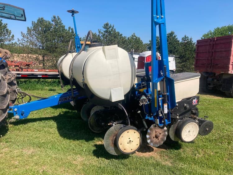 2014 Kinze 3000 Planting Planters for Sale | Tractor Zoom